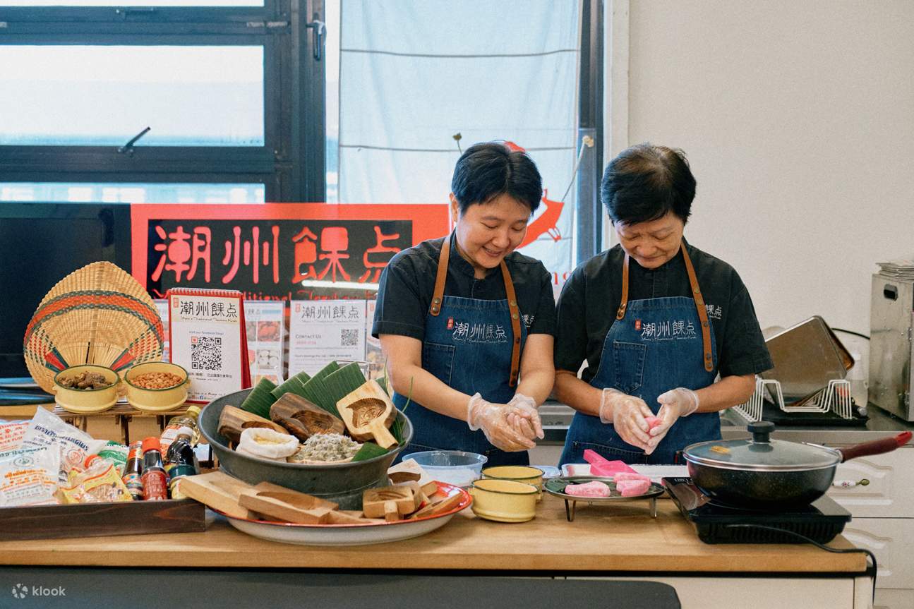 [Klook Exclusive] Kueh For A Cause: Traditional kueh-making with Qara ...